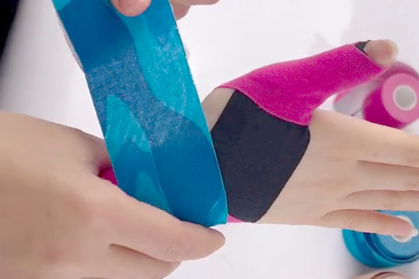 How To Use Kinesiology Tape For Thumb Pain-Arthritis